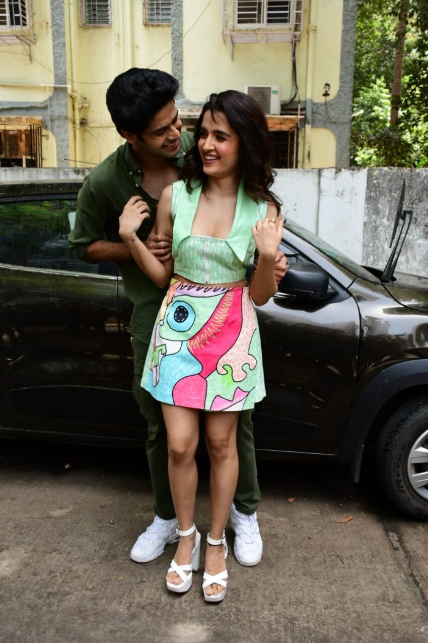 Shilpa Shetty, Abhimanyu Dassani and Shirley Setia snapped promoting ...