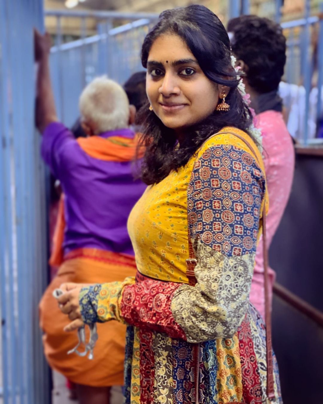 മേക്കപ്പ് ആവശ്യമില്ല, സുന്ദരിയായി നിമിഷ സജയൻ്റെ ലേറ്റസ്റ്റ് ചിത്രങ്ങ ...