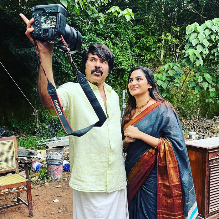 ബഷീര്‍ നാരായണിയ്ക്ക് സമ്മാനിക്കുന്ന മനോഹര ഫ്രെയിമുകള്‍; മമ്മൂട്ടിയുടെ ...