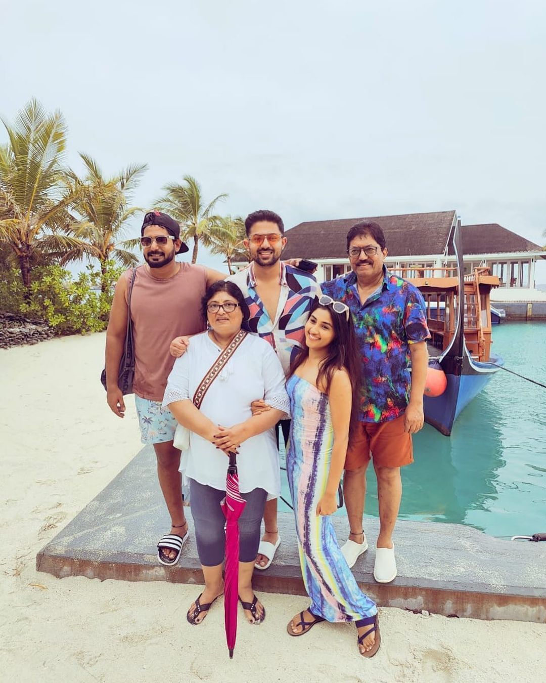 Prajwal Devaraj And His Wife Ragini Chandran Enjoying Their Vaccation ...