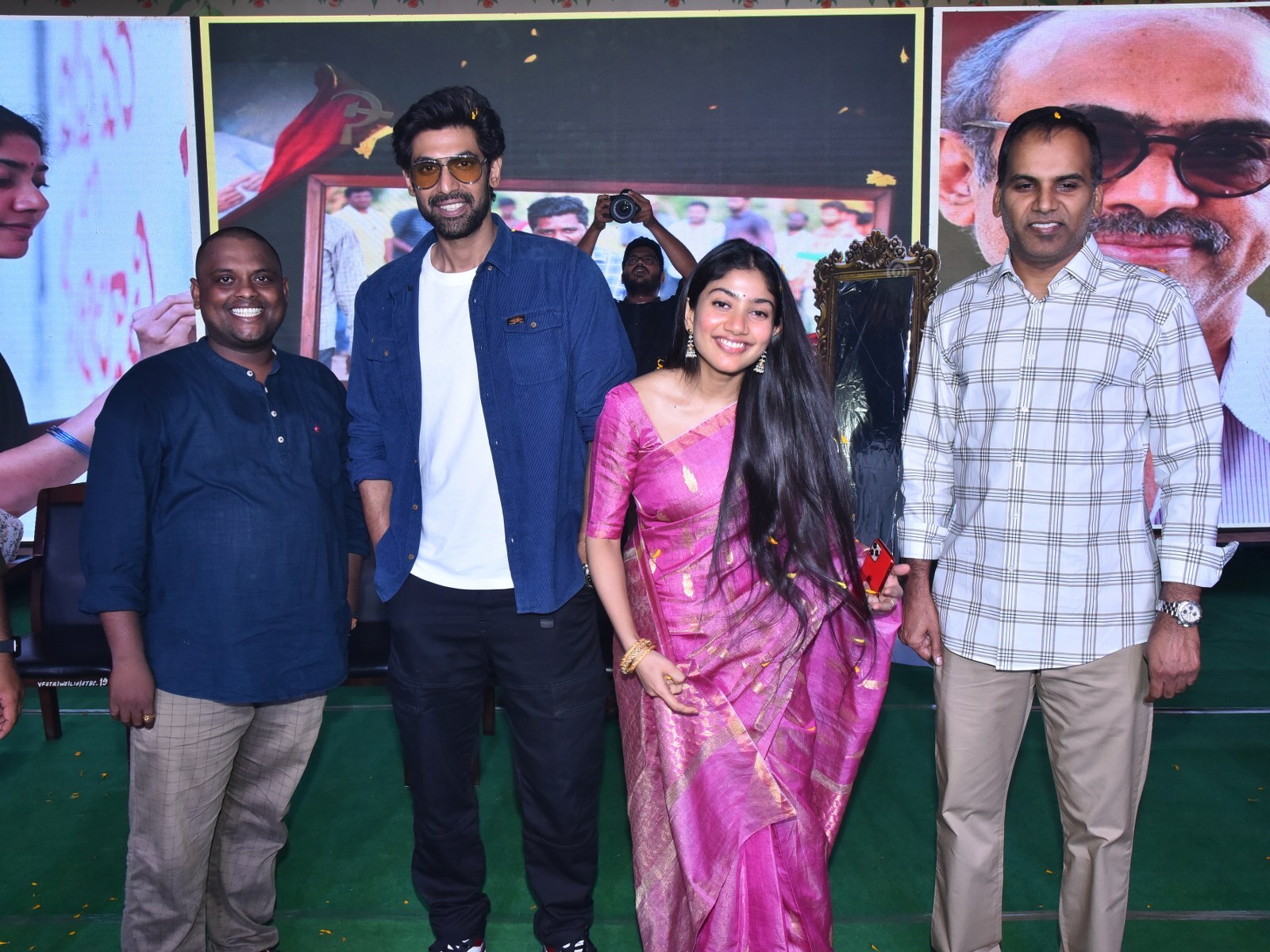 Sai Pallavi Rana Dagubbati (Virataparvam) Team Visited Vignan College ...