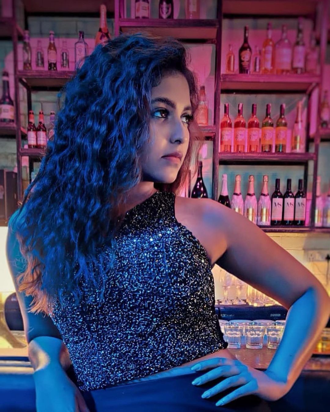ரூட்டை மாற்றிய அஞ்சலி.. இதுகூட நல்லாதான் இருக்கு! | Anjali's New ...