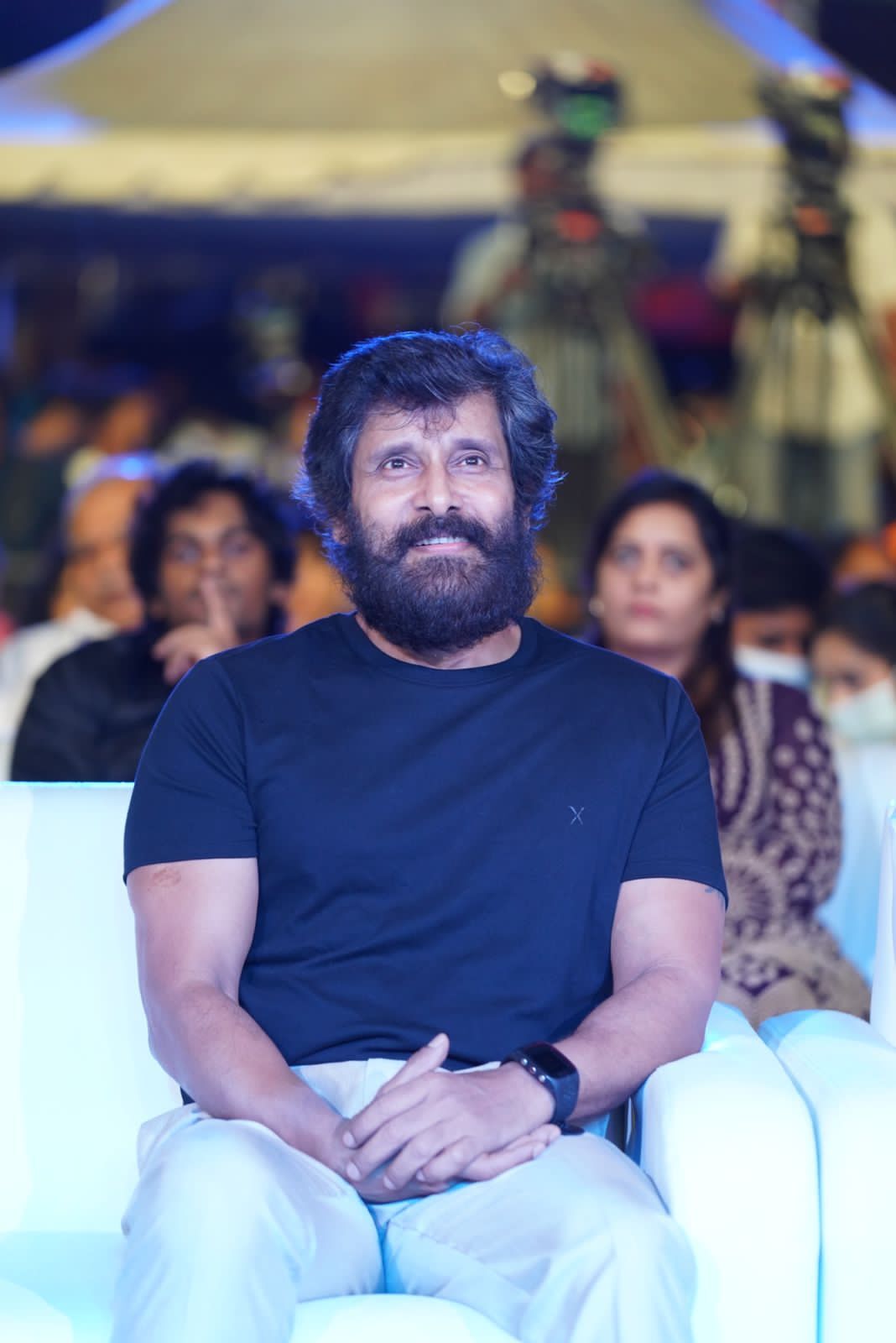 விக்ரமின் மாஸ் என்ட்ரியுடன் நடந்த கோப்ரா ஆடியோ விழா...கலக்கல் போட்டோஸ் ...