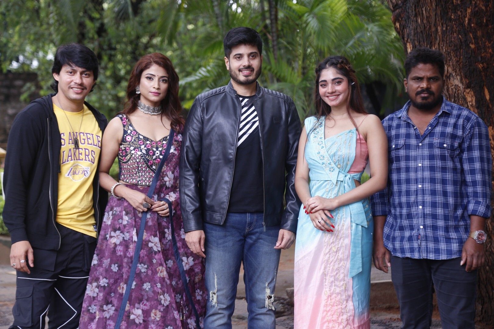 Maro Prapancham Movie Press Meet - Filmibeat