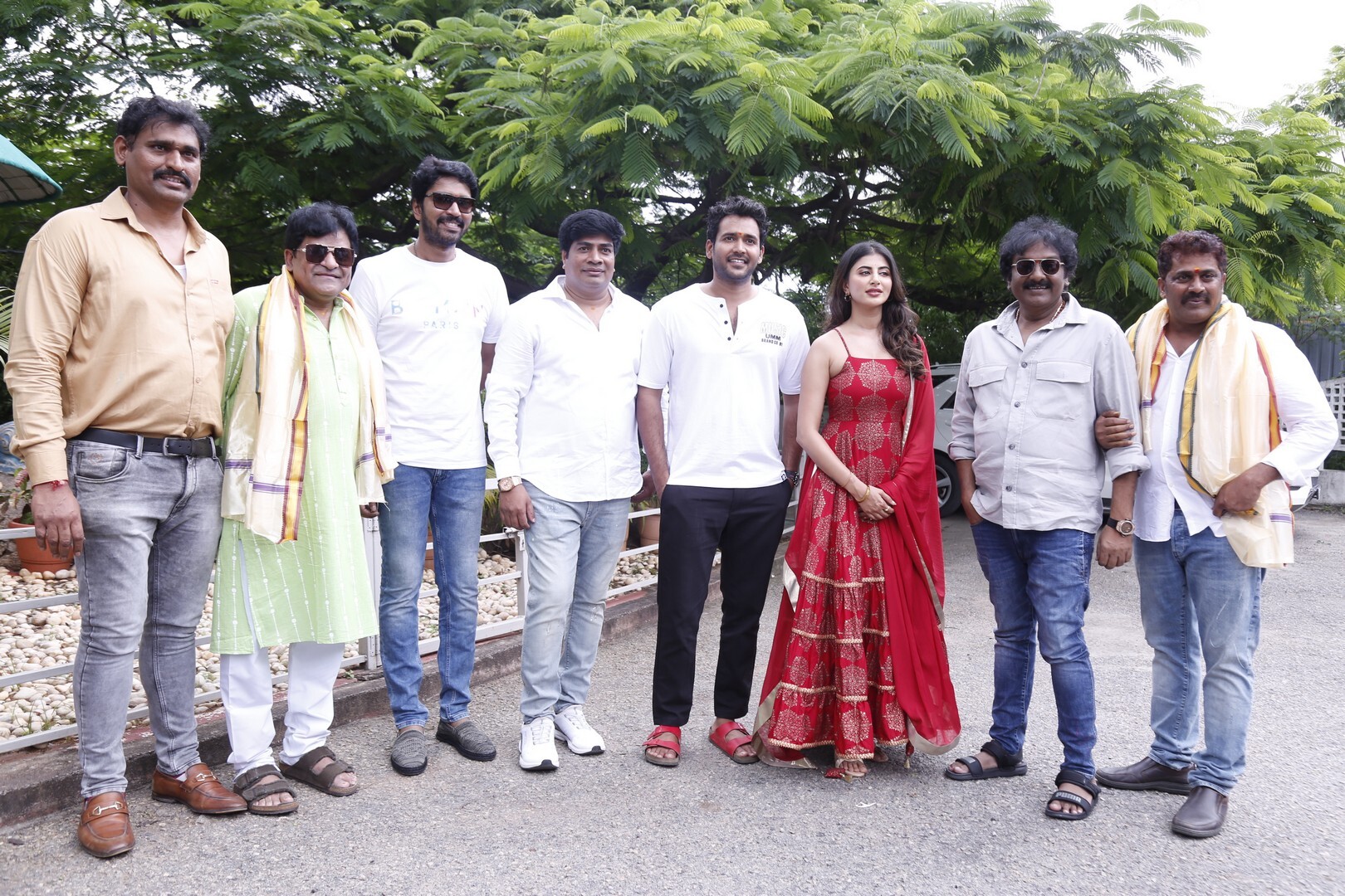 Dilwala Movie Opening - Filmibeat