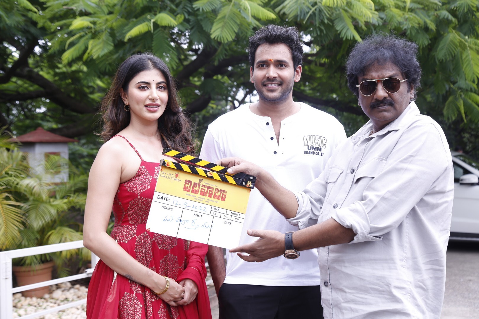 Dilwala Movie Opening - Filmibeat