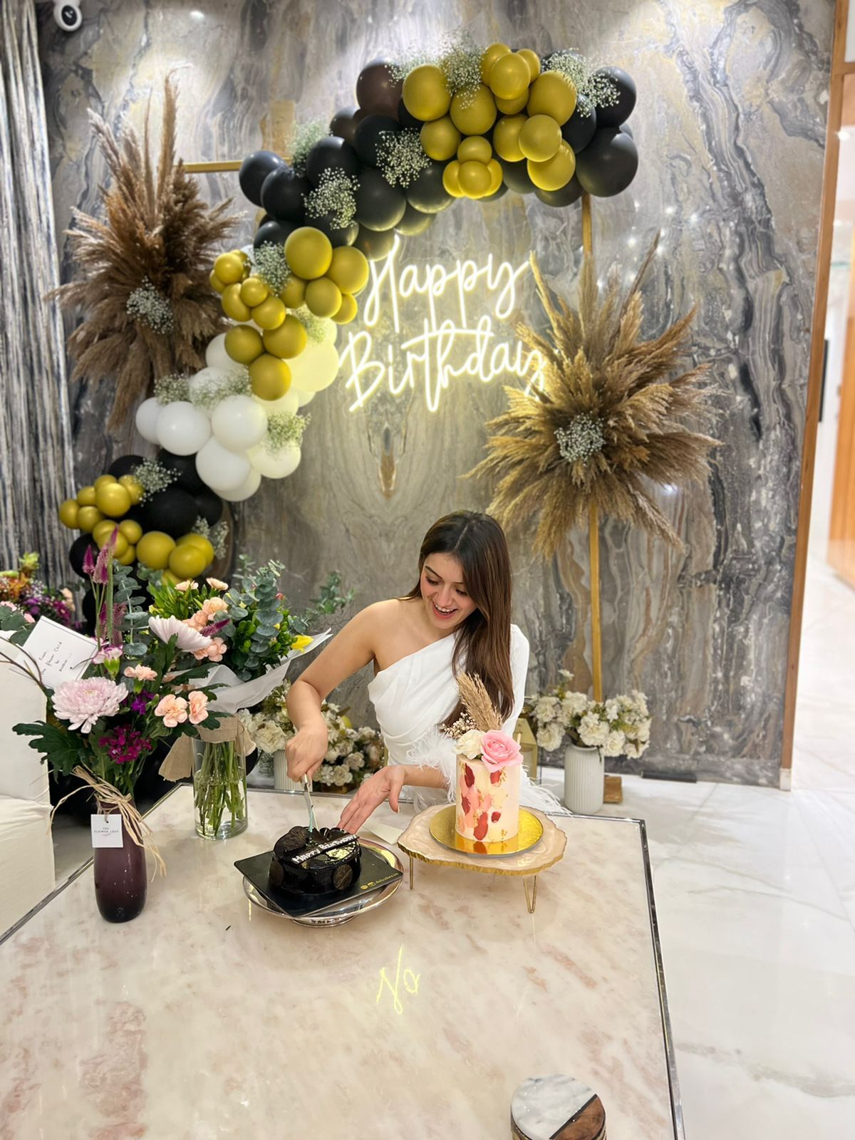 Indian Celebs Birthday Celebration Photos - Filmibeat