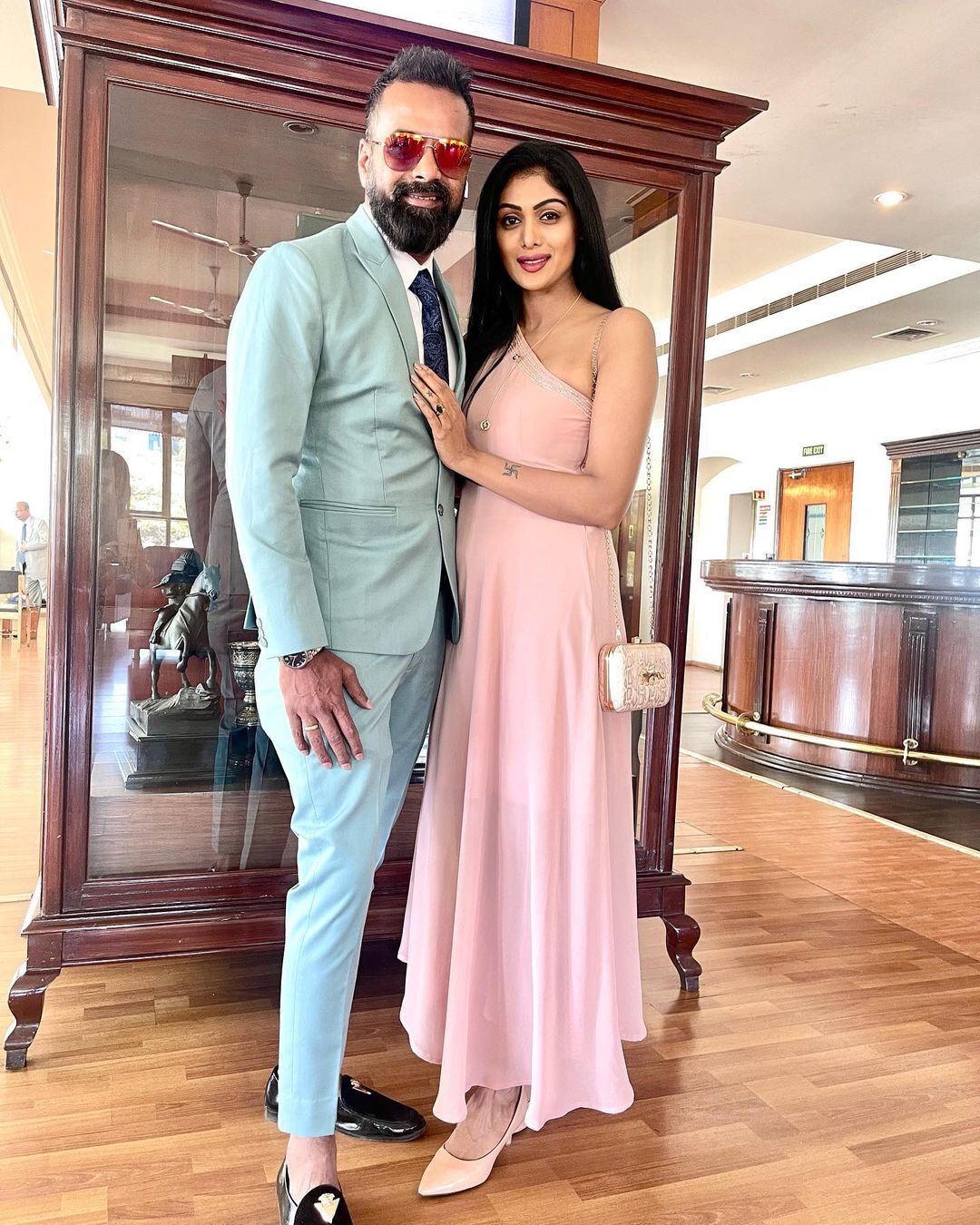 Kannada Gicha Gilli Gilli Fame Aiyappa Neravanda and his Wife Anu ...