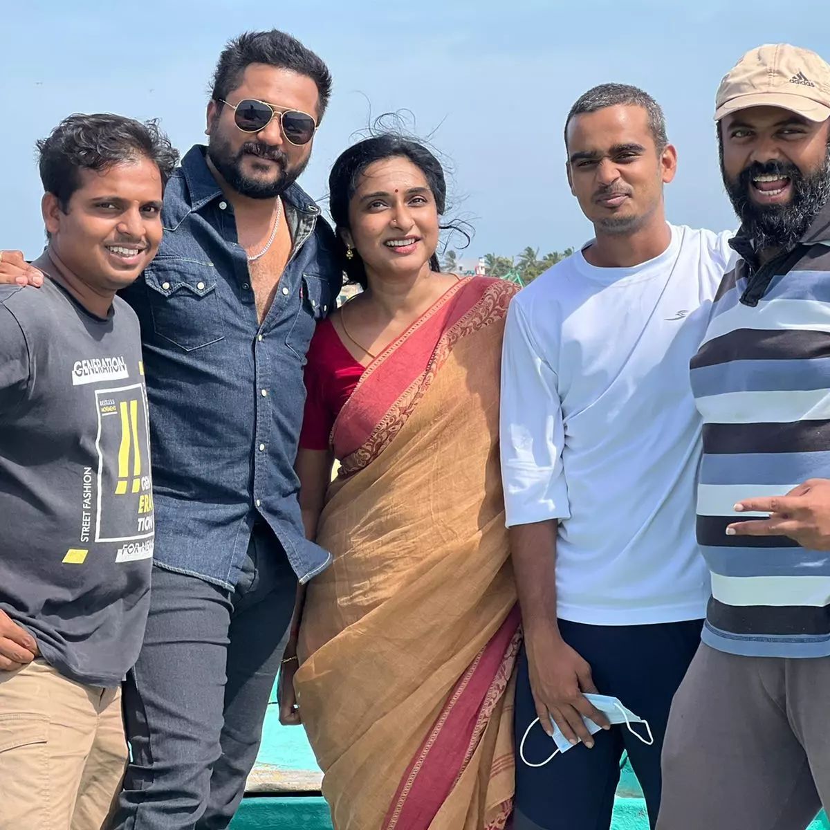 அந்த சிரிப்பு அப்படியே இருக்கே.. வேலம்மாள் சீரியல் நடிகை ரம்யா ...