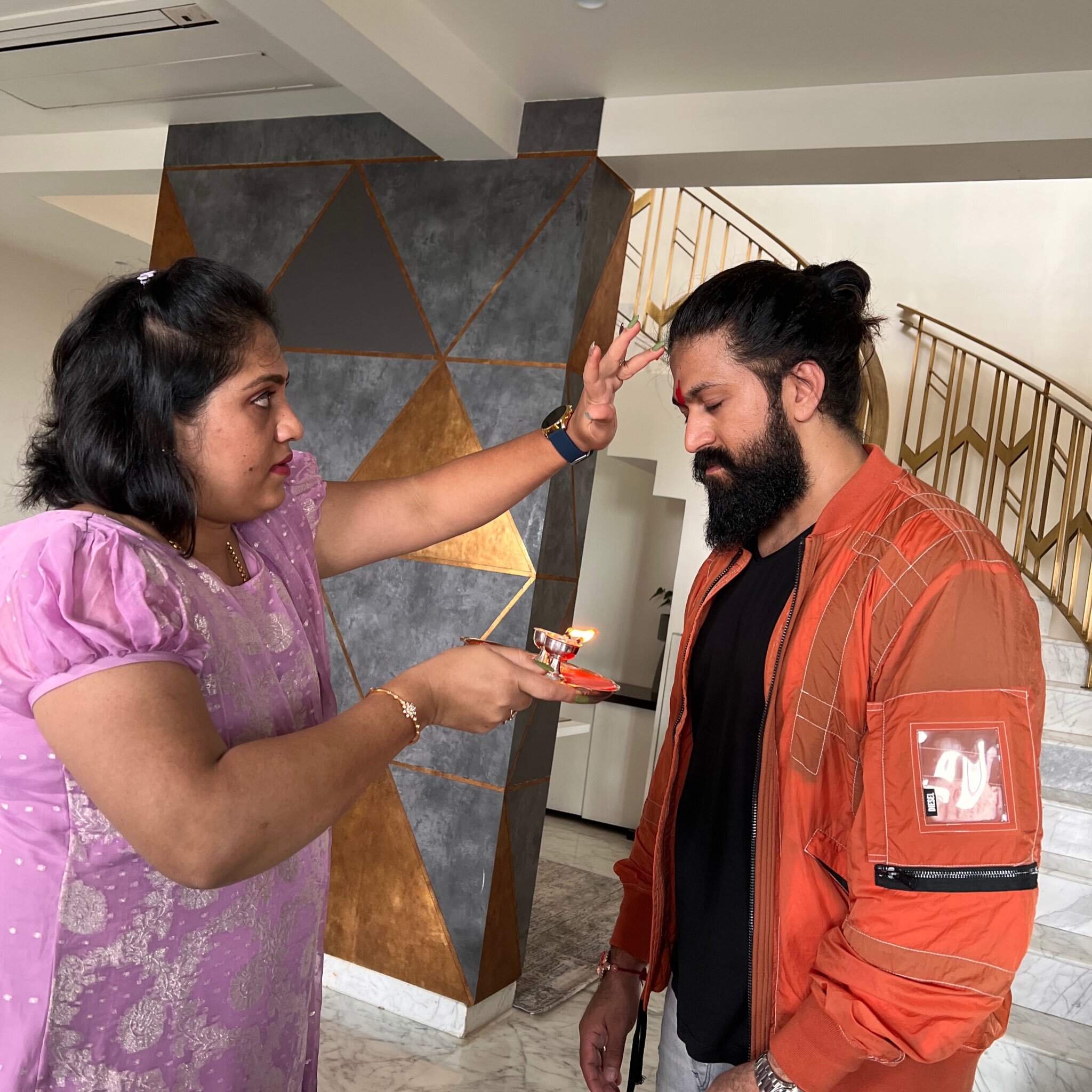 Rocking Star Yash Raksha Bandhan Celebration Photos - Filmibeat