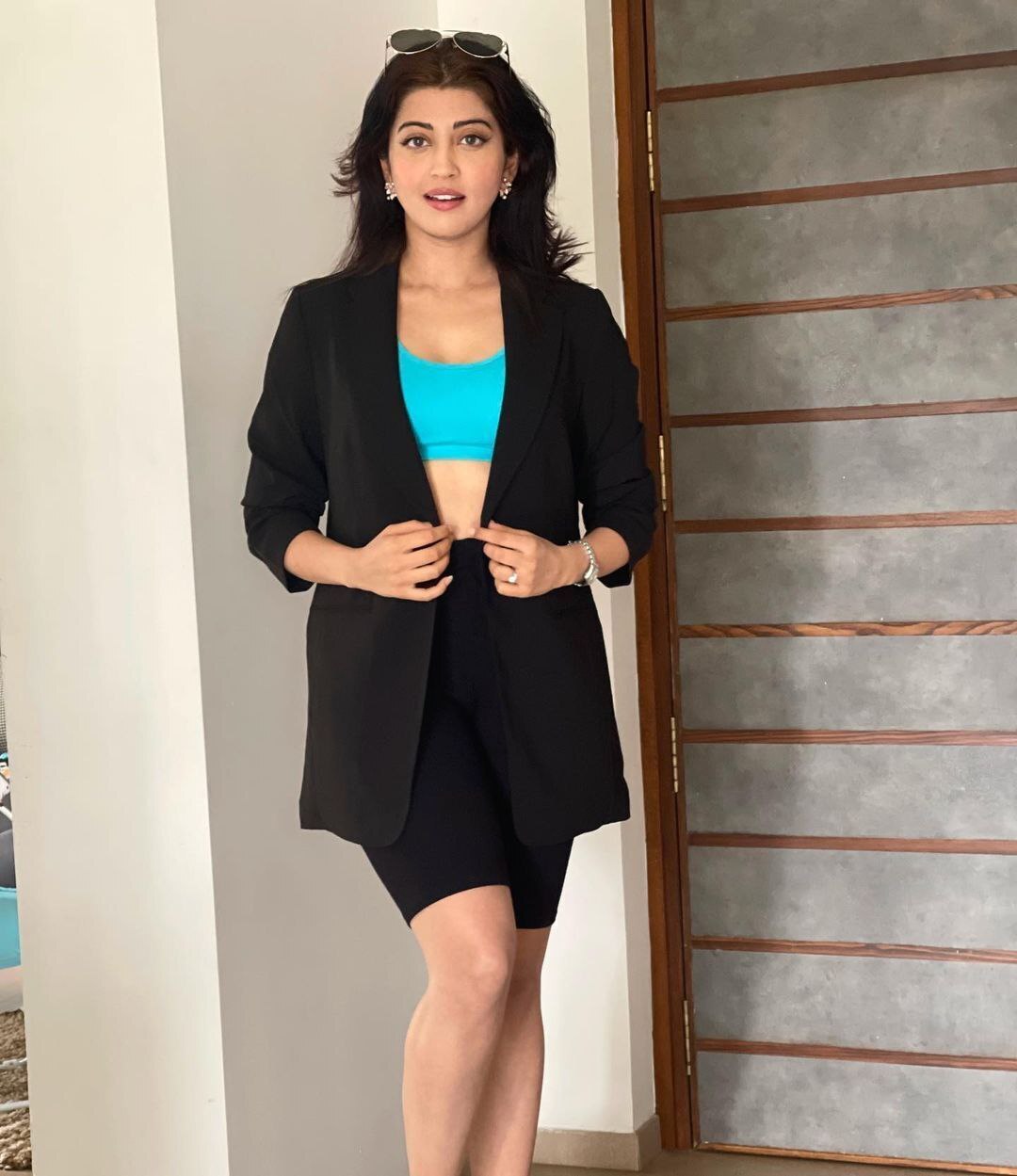 ಹುಡುಗರು ಬ್ರೈಟ್‌ನೆಸ್ ಹೆಚ್ಚಿಸಿಕೊಂಡು ನೋಡುವಂತ ಫೋಟೊ ಹಂಚಿಕೊಂಡ ಪ್ರಣೀತಾ ...