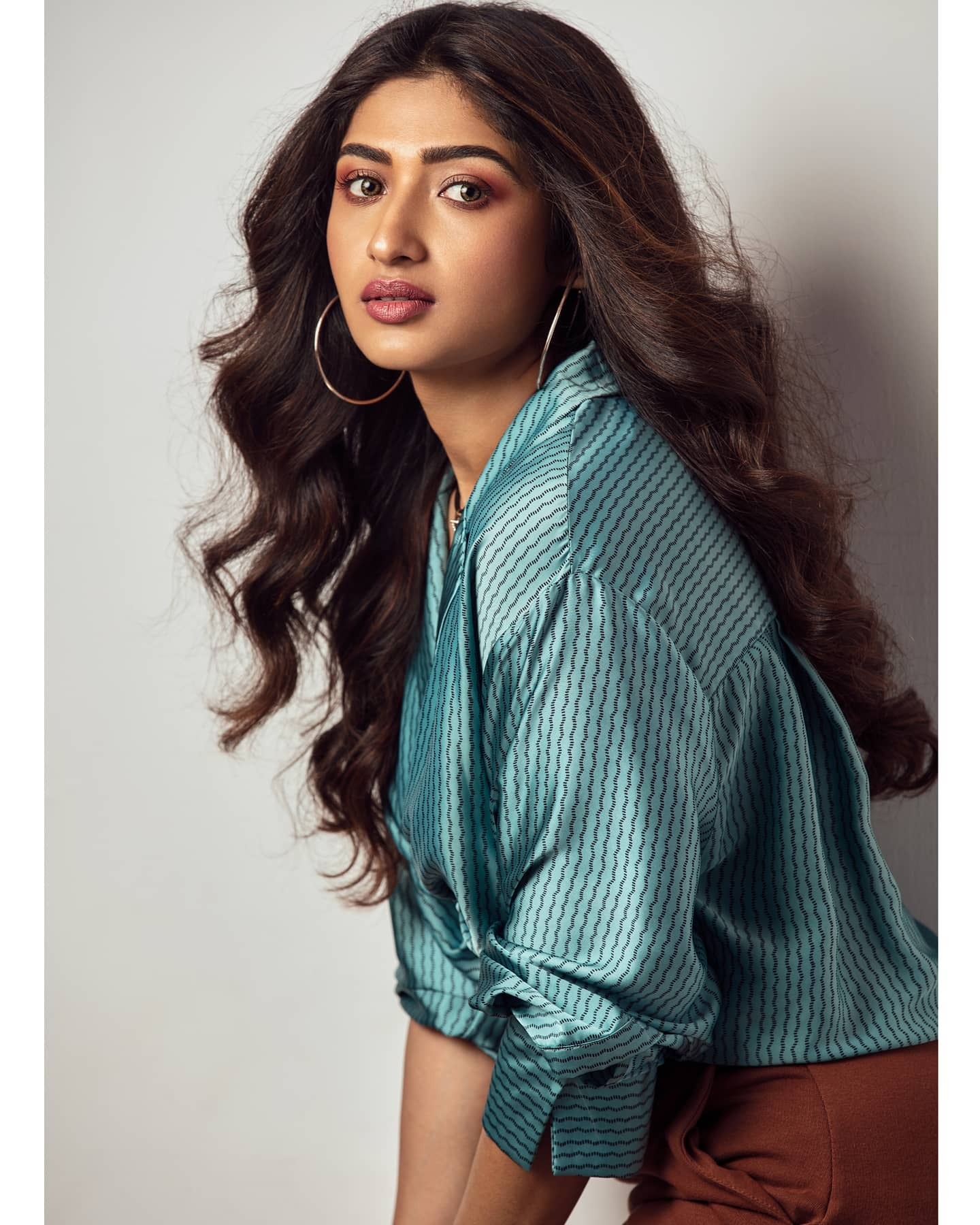 30+ Roshni Prakash Photos: Find Latest HD Images, Pictures, Stills ...