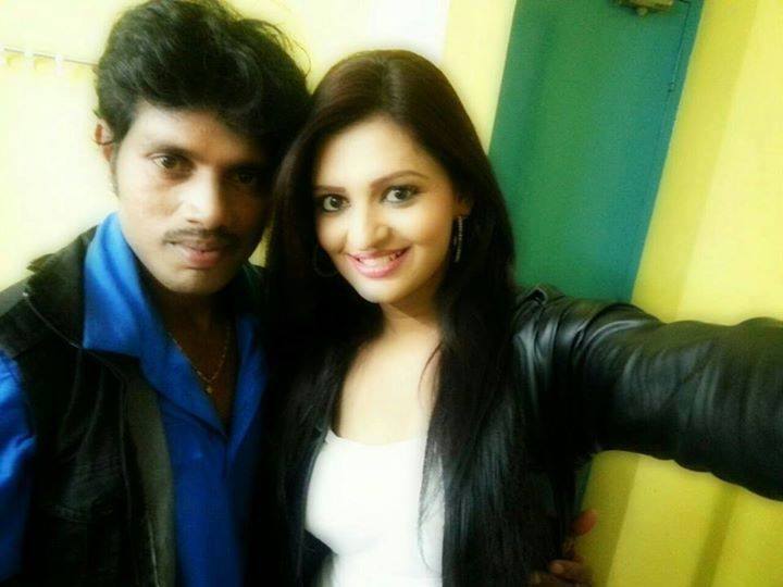 Bigg Boss Tamil Season 6 : Contestant Amuthavanan Family & Unseen ...