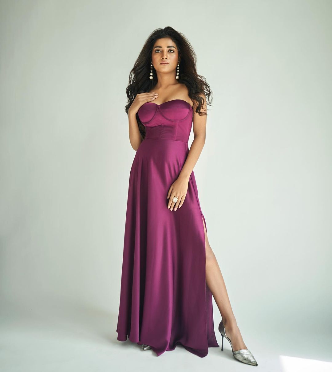 Manya Singh Photos: Find Latest HD Images, Pictures, Stills & Pics ...