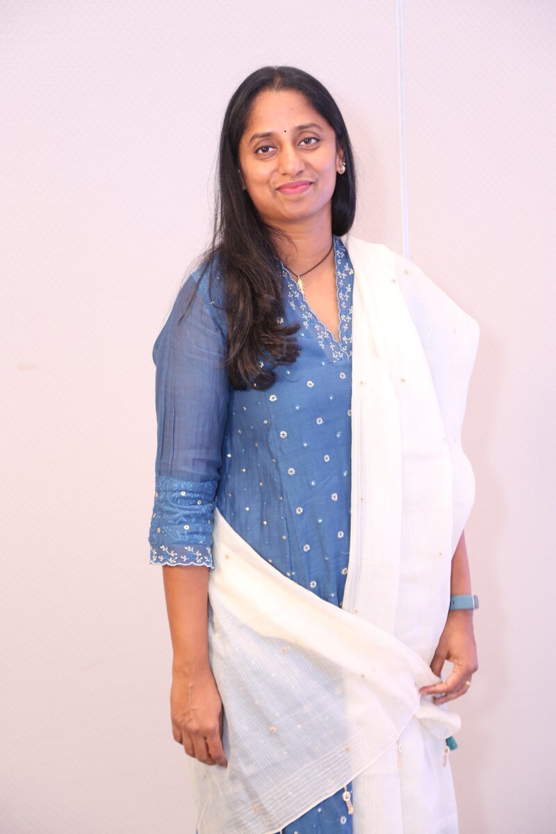 Deepthi Ganta Photos: Find Latest HD Images, Pictures, Stills & Pics ...