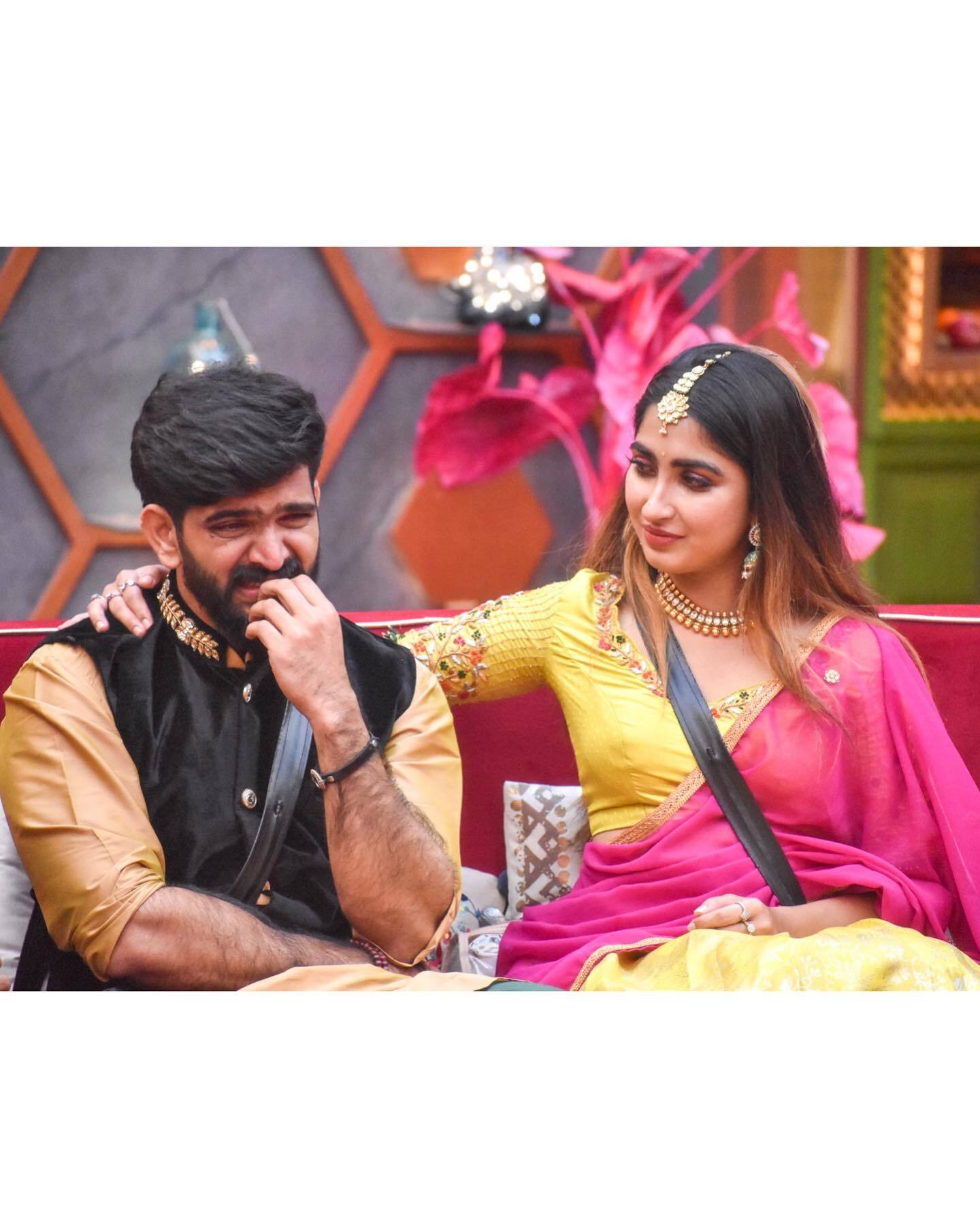 Did You Know? Bigg Boss Kannada 9 Fame Sanya Iyer Parents Got Separated ...