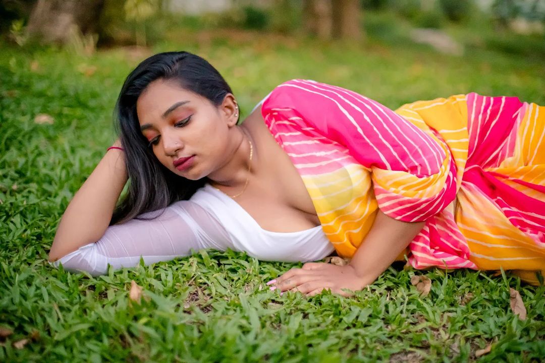 PHOTOS: ஆத்தாடி.. ஹார்ட் பீட்டை எகிற வைக்கும் இன்ஸ்டா மாடல்.. சூர்ய பிரபாவின் நச் க்ளிக்ஸ் ...