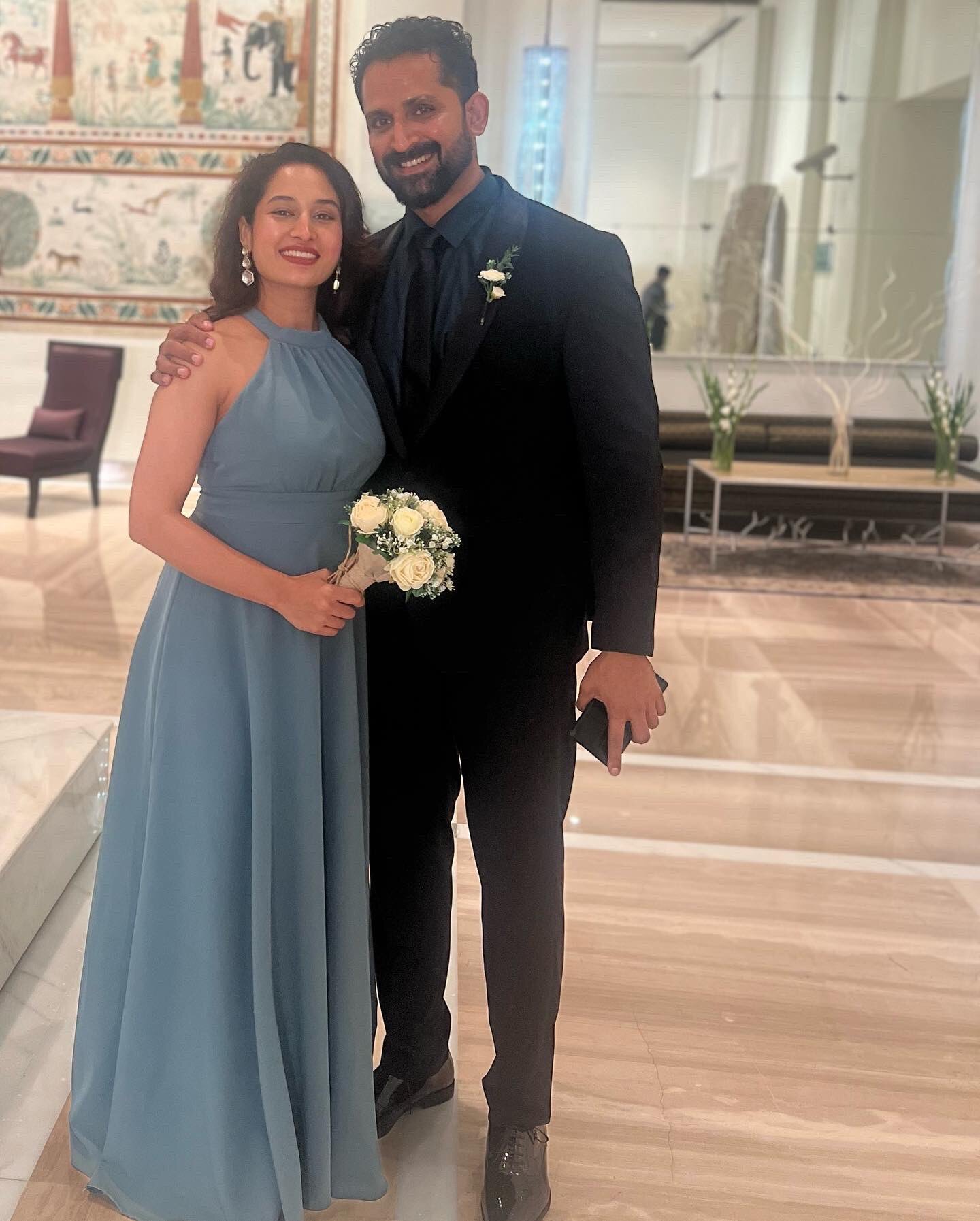 ஆமாம்...கர்ப்பம்னு சொன்னாங்க..இப்போ கூடவா இப்படி போஸ்ட் போடனும் ...