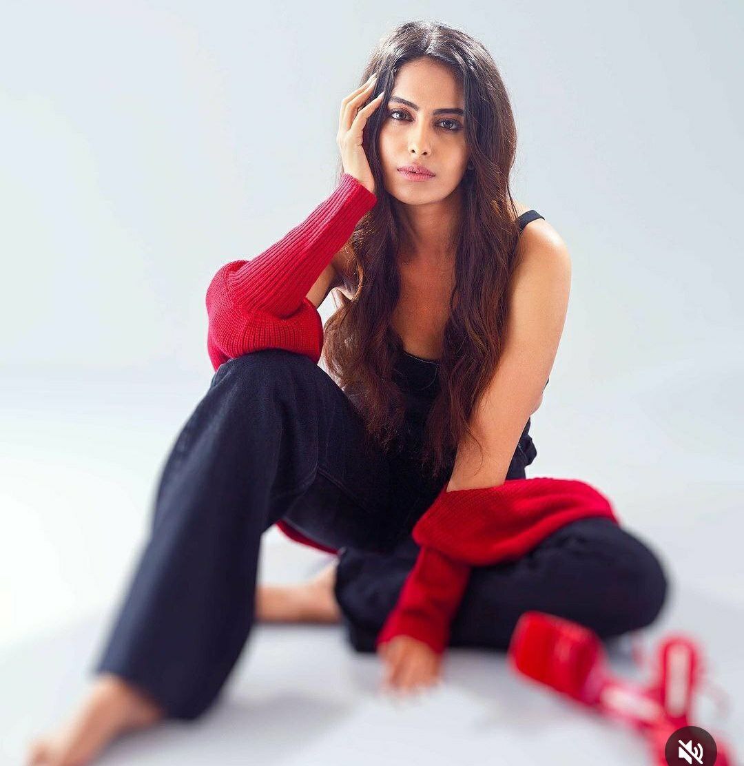 Avika Gor: గ్లామర్‌తో హీటేక్కిస్తున్న అవికా గోర్ | Cute Actress Avika ...