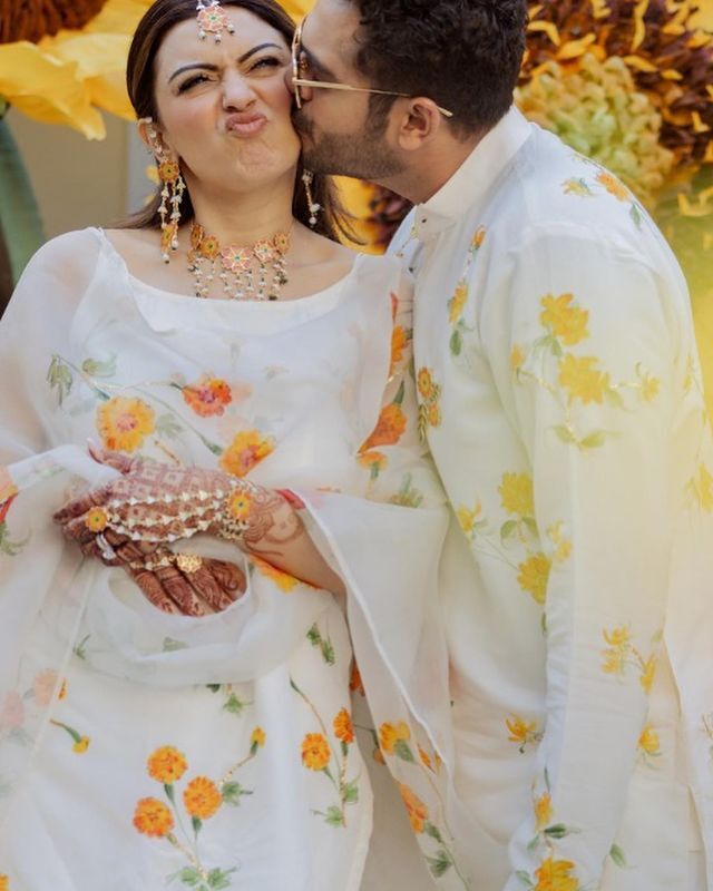 Hansika Motwani's Husband Sohael Khaturiya Showers Her With Kisses At ...