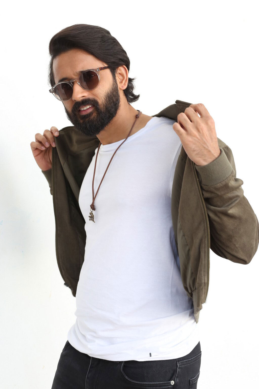 Yash Puri Photos | Yash Puri Latest HD Pics |Yash Puri New Images ...