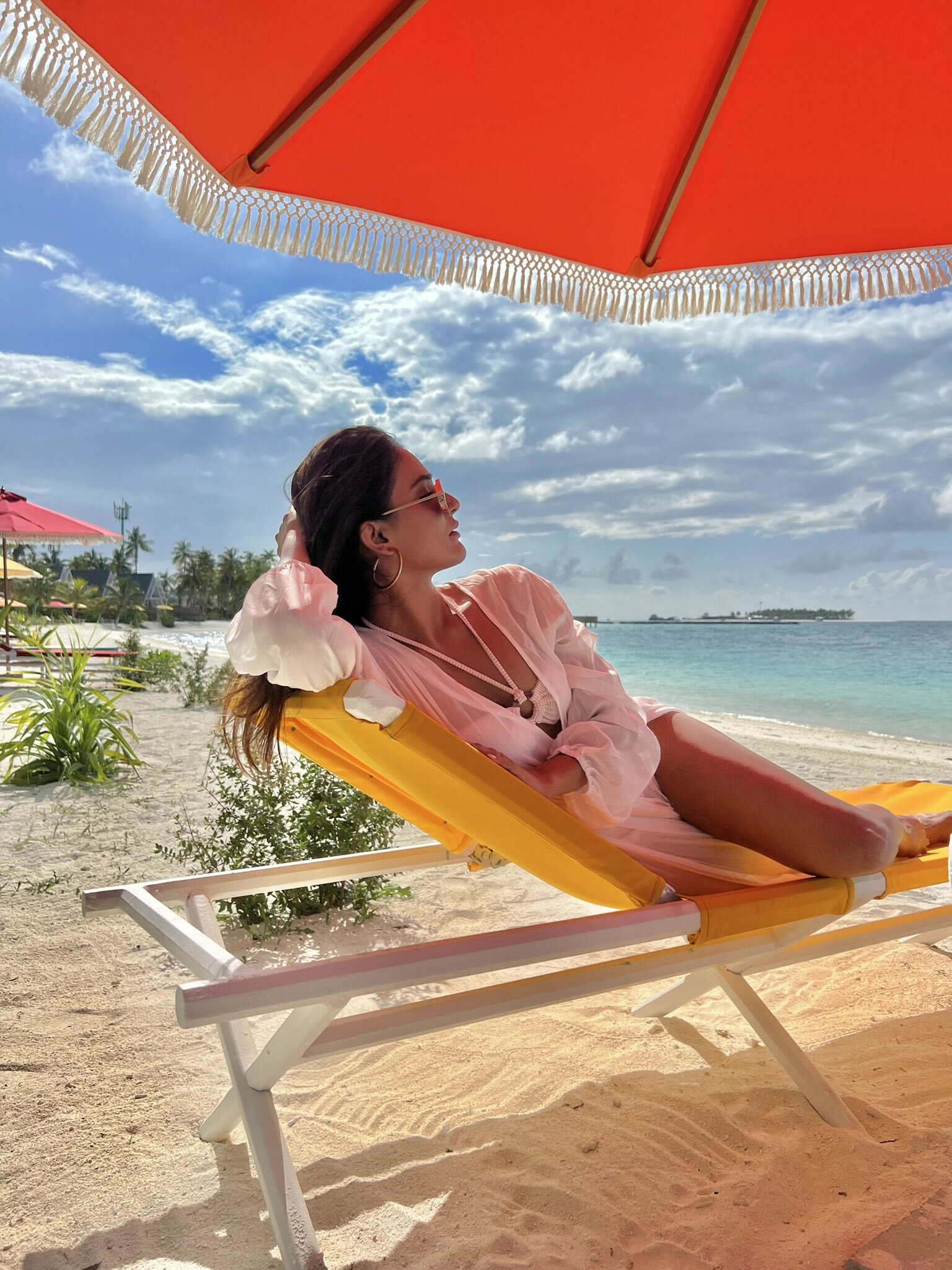 Actress And Dancer Mukti Mohan Enjoys Beach Vacation: Pics VIRAL - Filmibeat