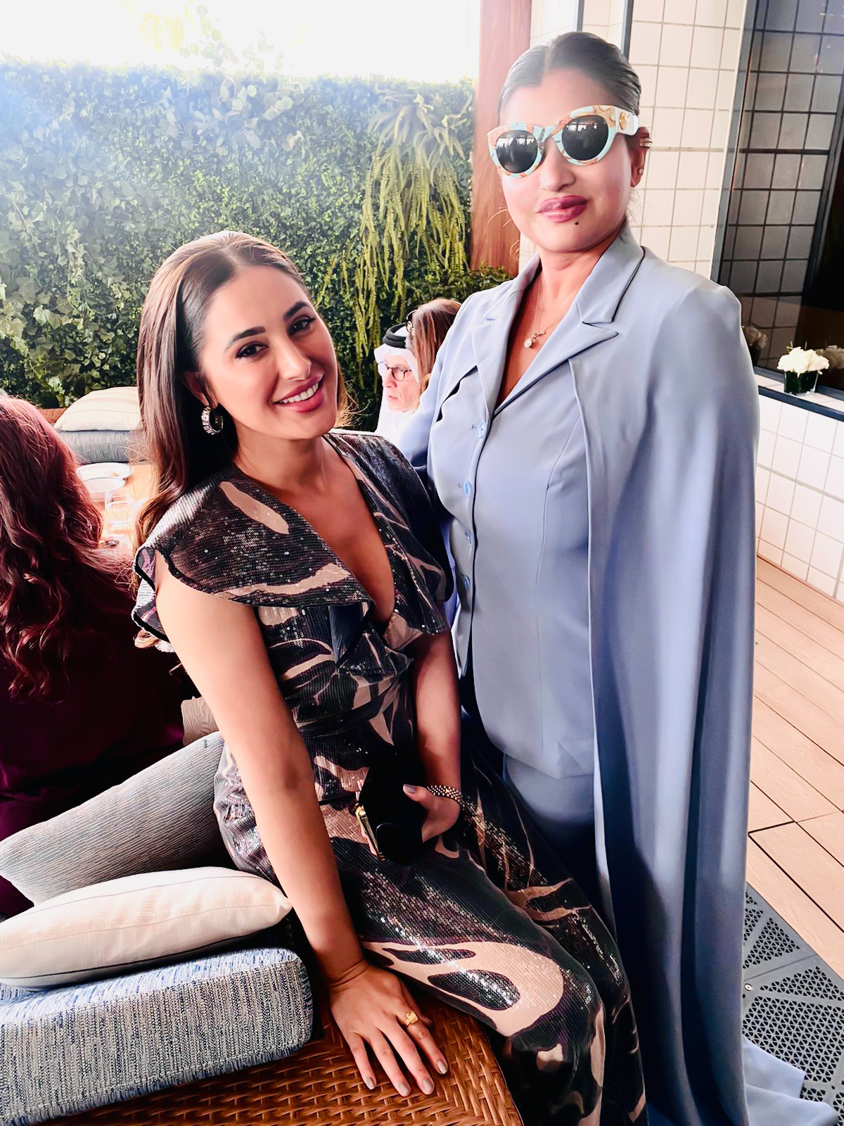 దుబాయిలో బాలీవుడ్ హీరోయిన్స్ సారా, అనన్యతో మేఘా కృష్ణారెడ్డి భార్య ...