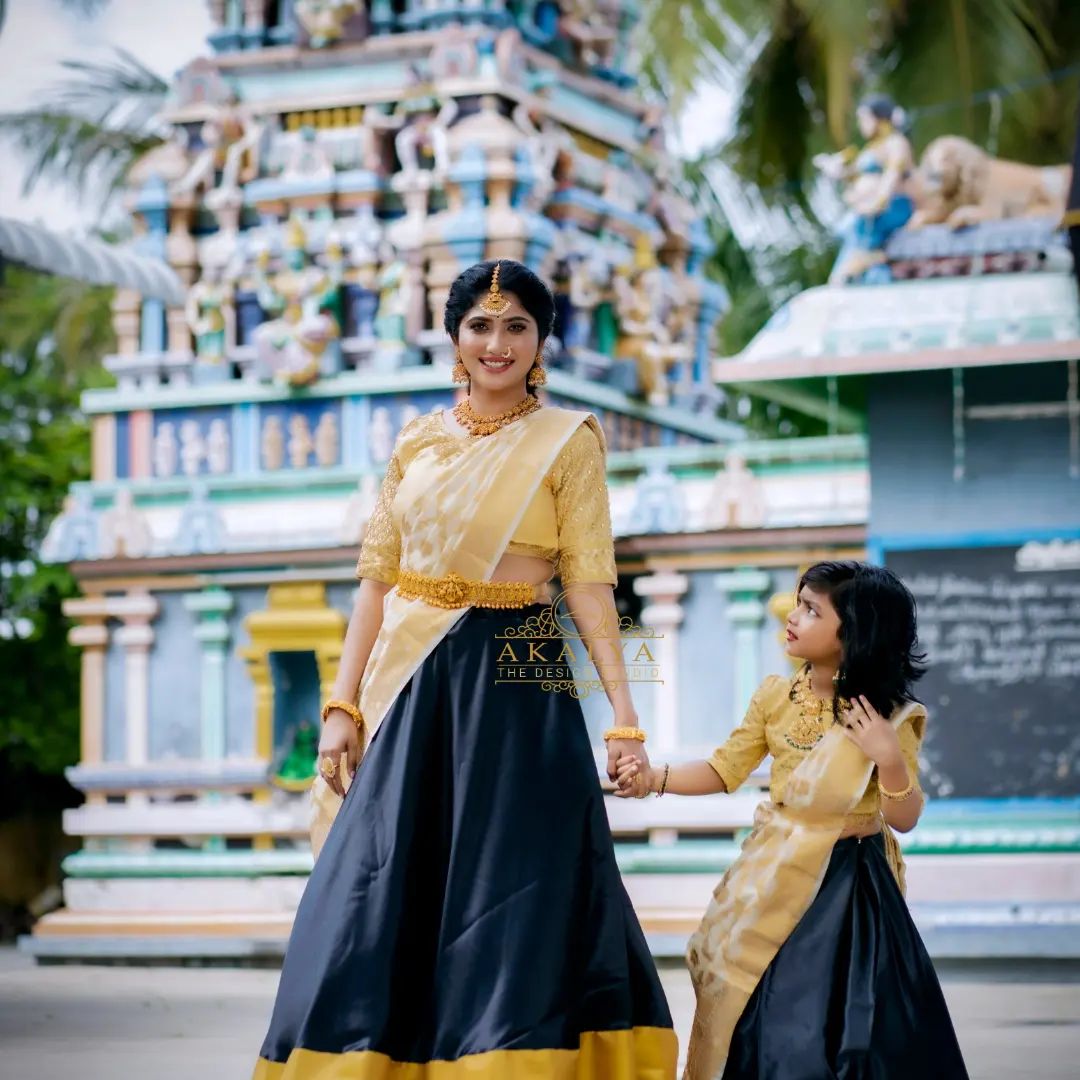 PHOTOS: அடேங்கப்பா.. நம்மா பிக் பாஸ் ஜூலியா இது? தங்க சிலை போல ...