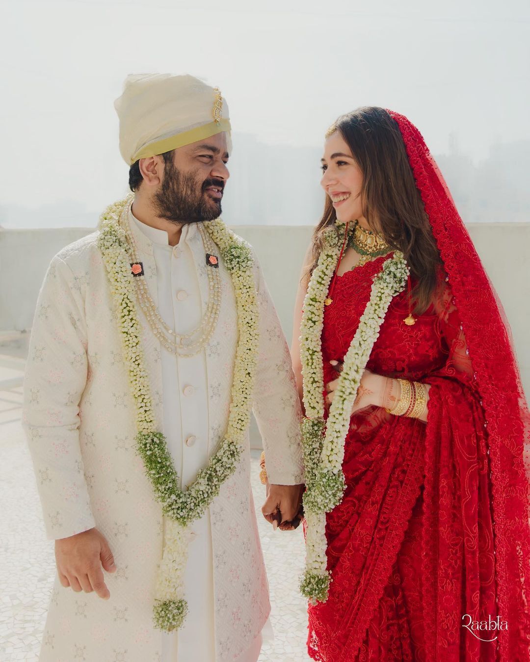 Maanvi Gagroo & Kumar Varun Get Married, Their Stunning Wedding Photos ...