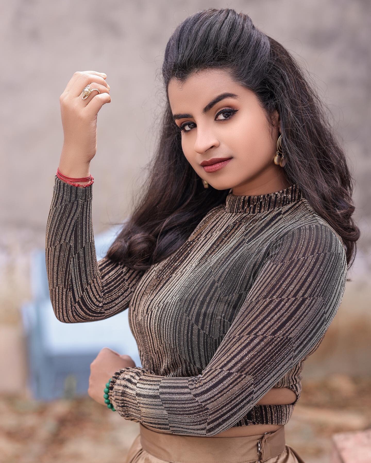 PHOTOS : ஹீரோயின்களுக்கு போட்டியாக கவர்ச்சி ரூட்டுக்கு மாறிய சிவாங்கி.. கண் சிமிட்டாமல் ...