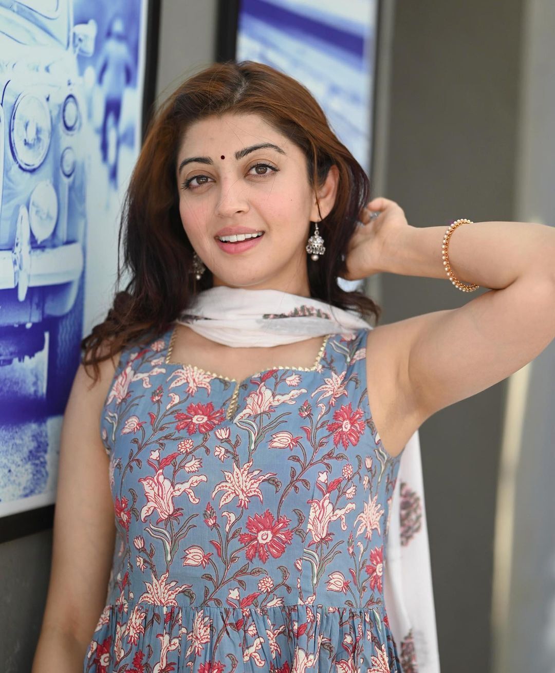 Pranitha Subhash: తల్లైనా వెనుకాడని ప్రణిత.. మొత్తం కనిపించేలా హాట్ ట్రీట్ | Heroine Pranitha ...