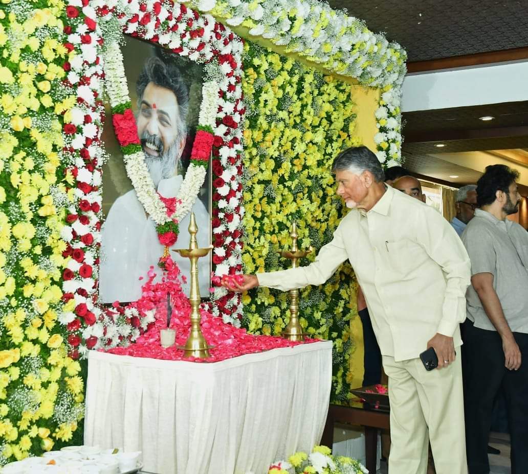 Nandamuri Tarakaratna Pedda Karma Stills - Filmibeat