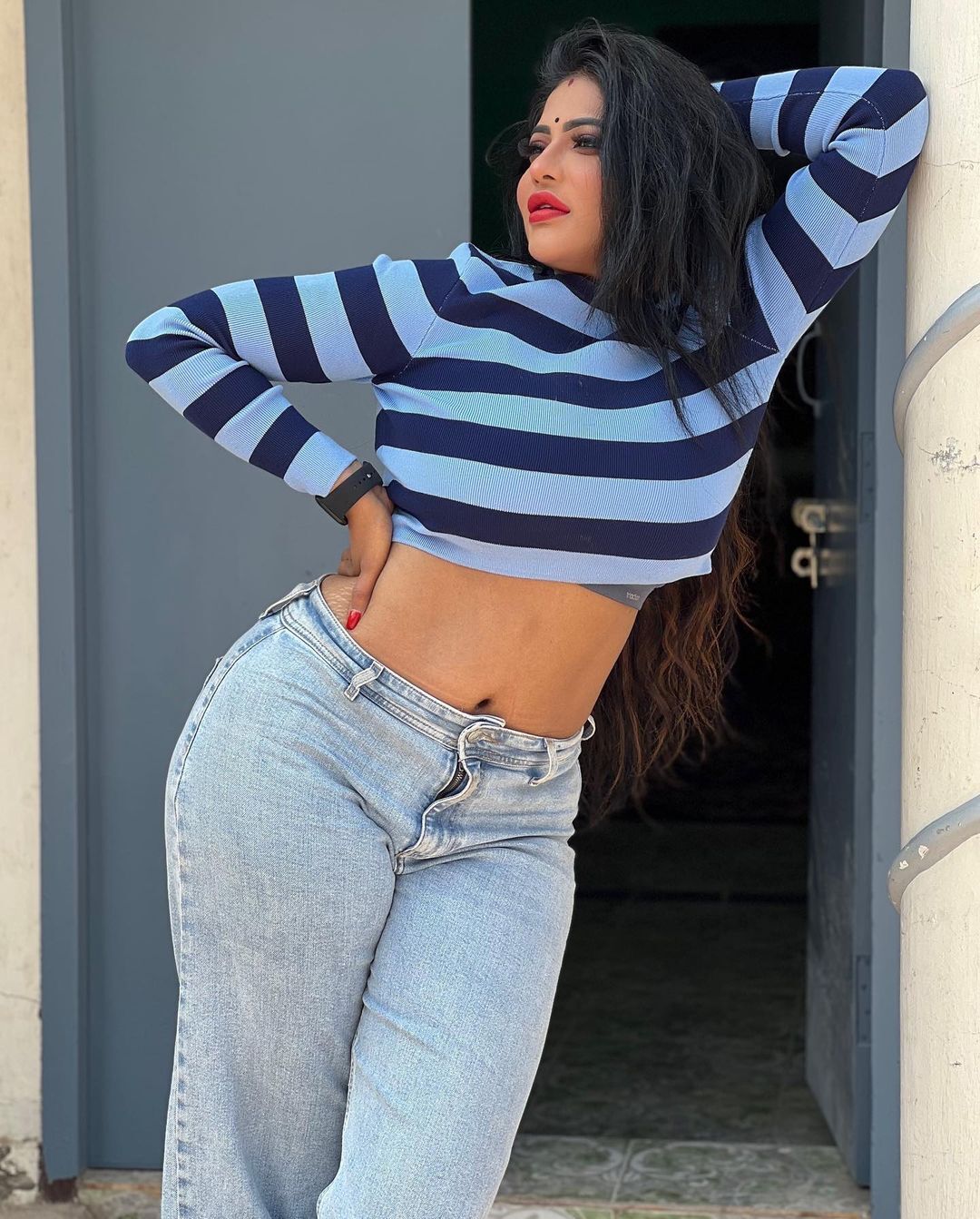 என்னது இது சின்னப்புள்ள மாதிரி கெட்டப்.. ரேஷ்மாவை கலாய்க்கும் ரசிகர்கள்! | Reshma's Recent ...