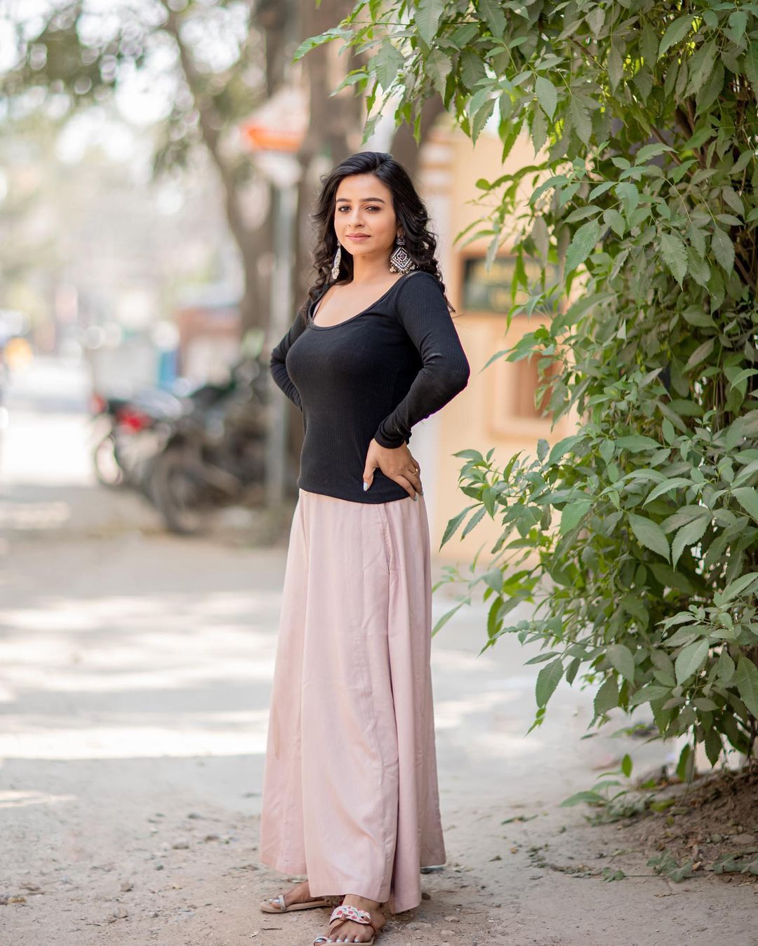 The Top 10 Famous Tamil Actresses From The Television Industry - Filmibeat