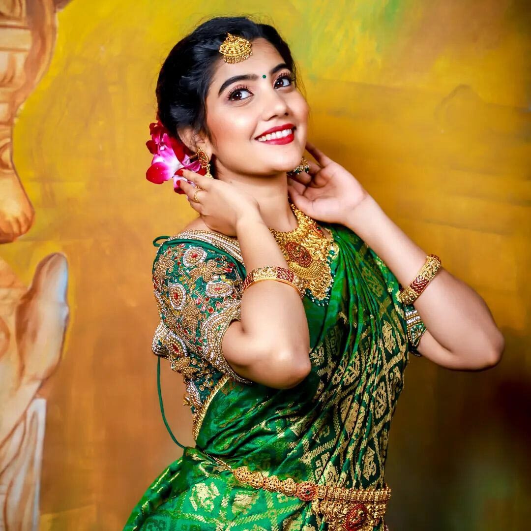 The Top 10 Famous Tamil Actresses From The Television Industry - Filmibeat