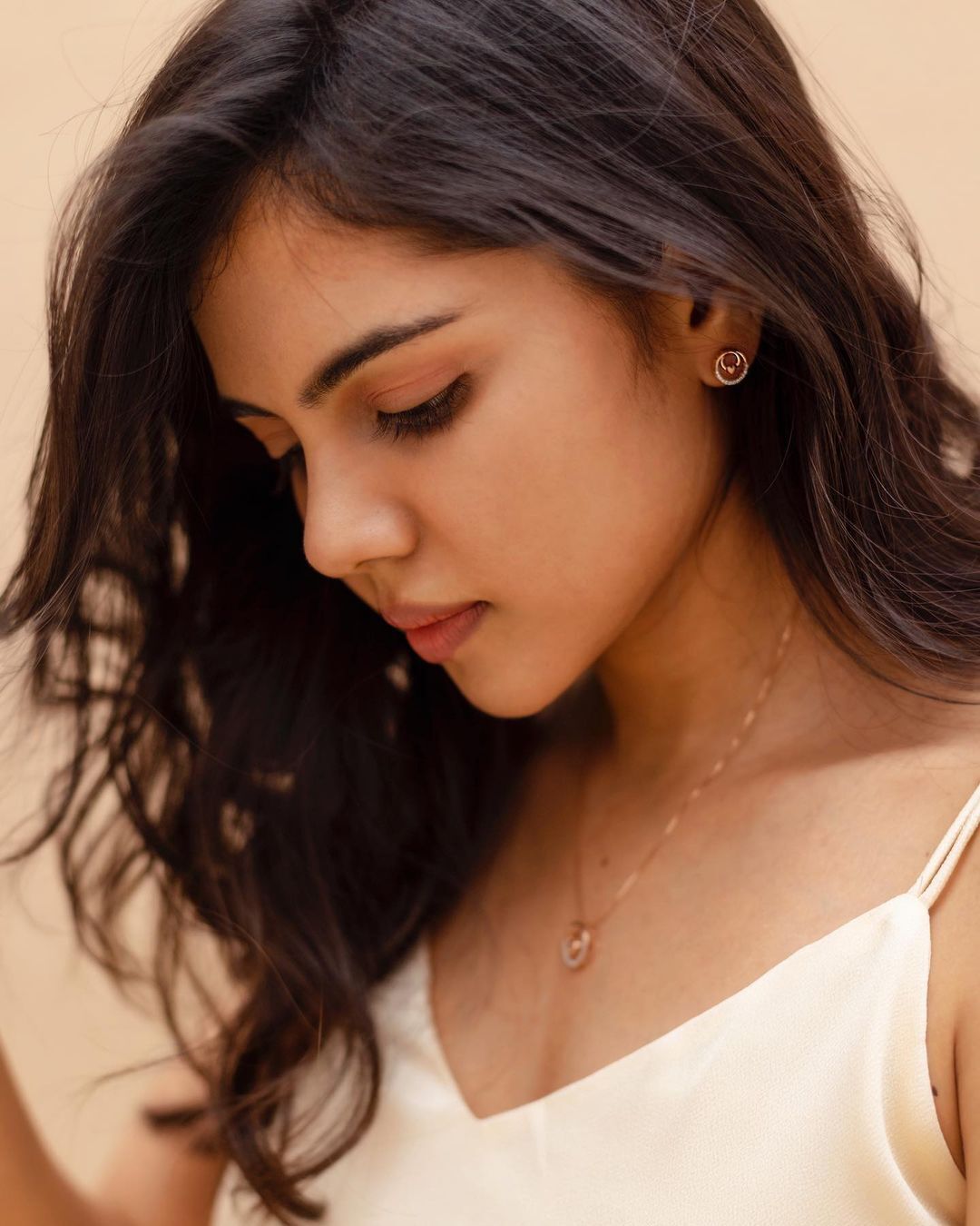 அழகிய பூந்தளிர்.. கல்யாணி பிரியதர்ஷனை வர்ணிக்கும் ரசிகர்கள்! | Actress ...