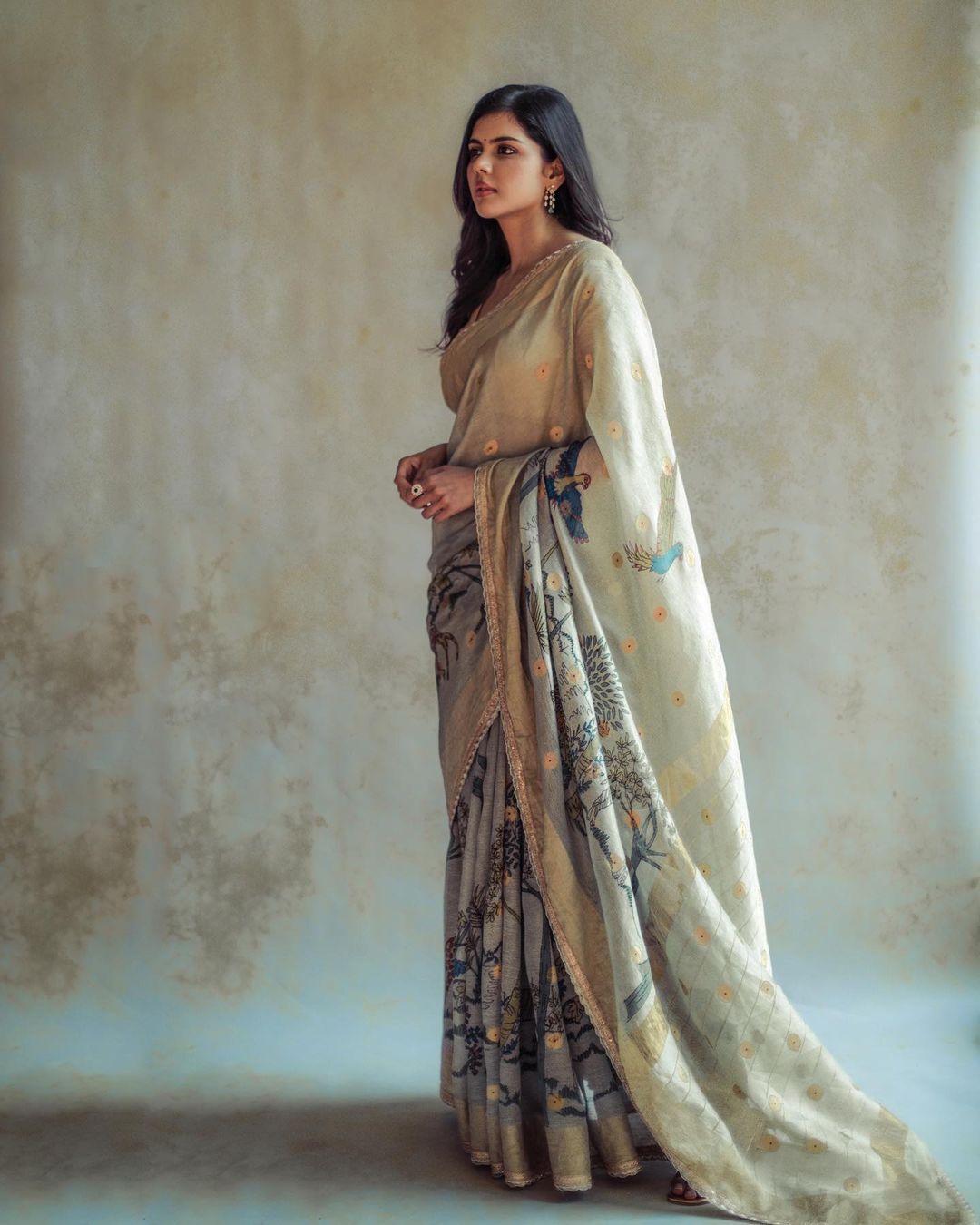 அழகிய பூந்தளிர்.. கல்யாணி பிரியதர்ஷனை வர்ணிக்கும் ரசிகர்கள்! | Actress ...