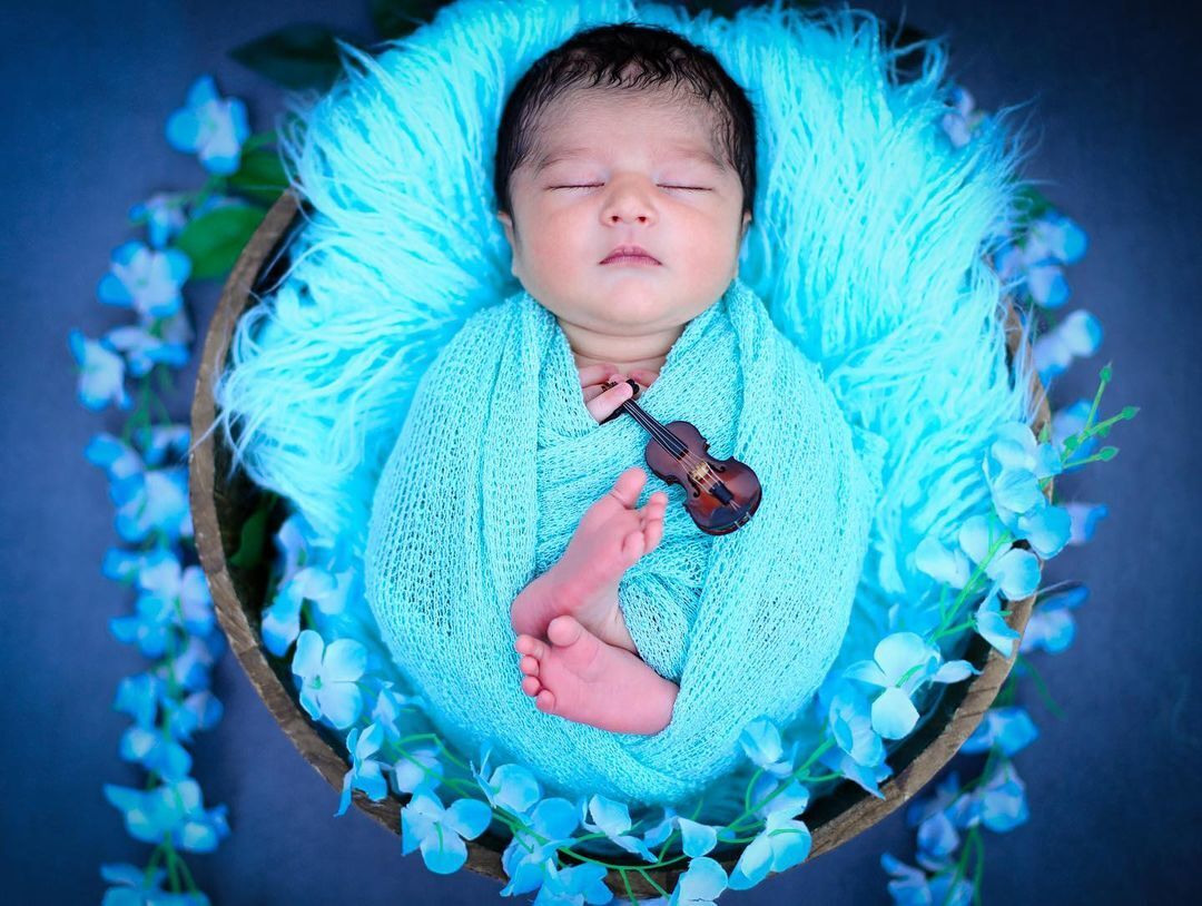 Are you ready to witness the cutest pictures of Youtuber Armaam Malik ...