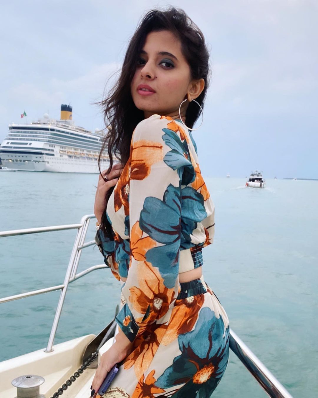 PHOTOS: அயோத்தி பட ஹீரோயினா இது? பிரீத்தி அஸ்ரானியின் லேட்டஸ்ட் க்ளிக்ஸ் இதோ! | Ayothi Fame ...