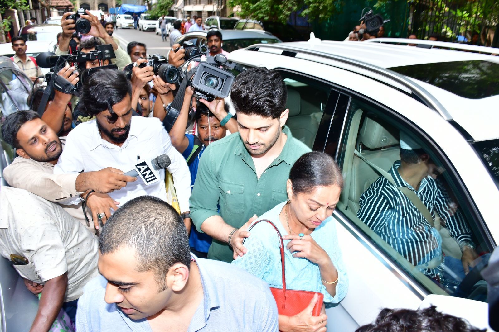 Jiah Khan Death case: The Final Verdict will be out today, if found ...