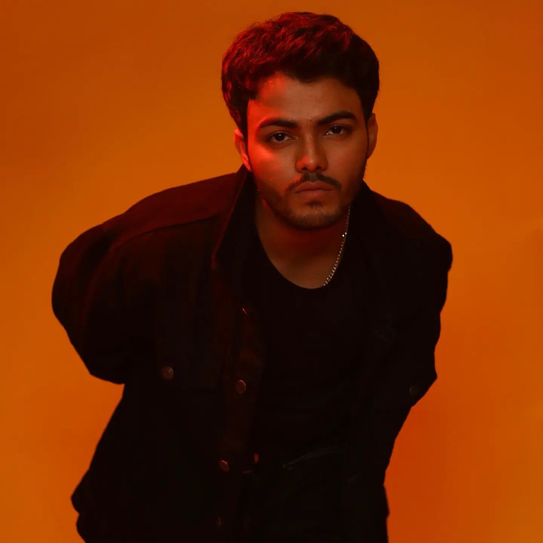 Sparsh Shrivastava Photos: Find Latest HD Images, Pictures, Stills ...