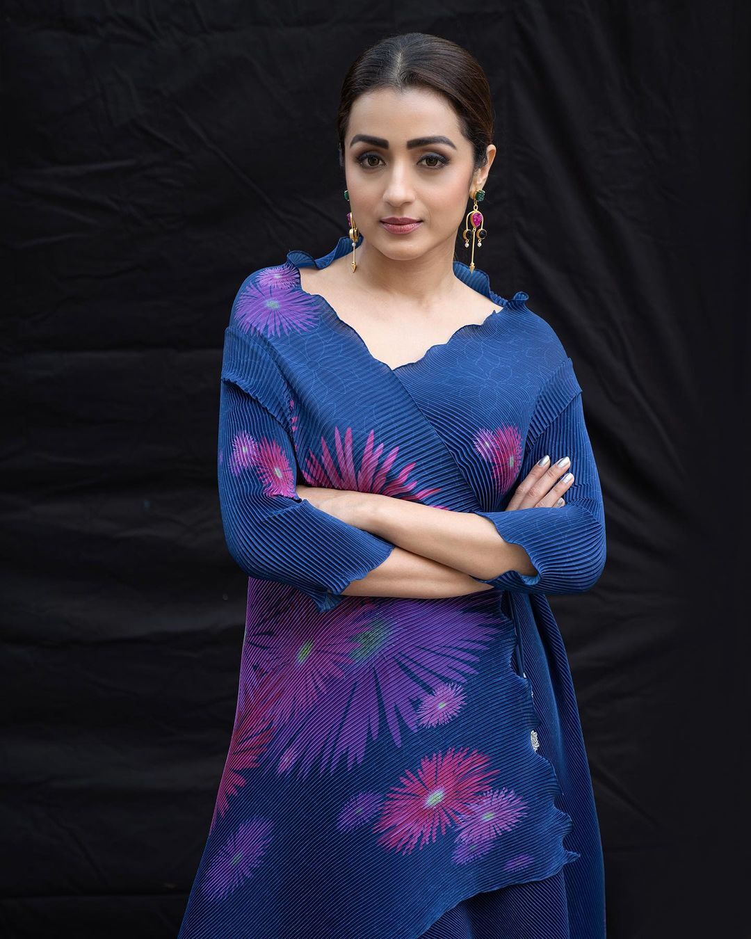 Trisha Krishnan వయసు పెరుగుతున్న తరగని అందం: లేటెస్ట్ ఫోటోస్ లో క్యూట్ ...