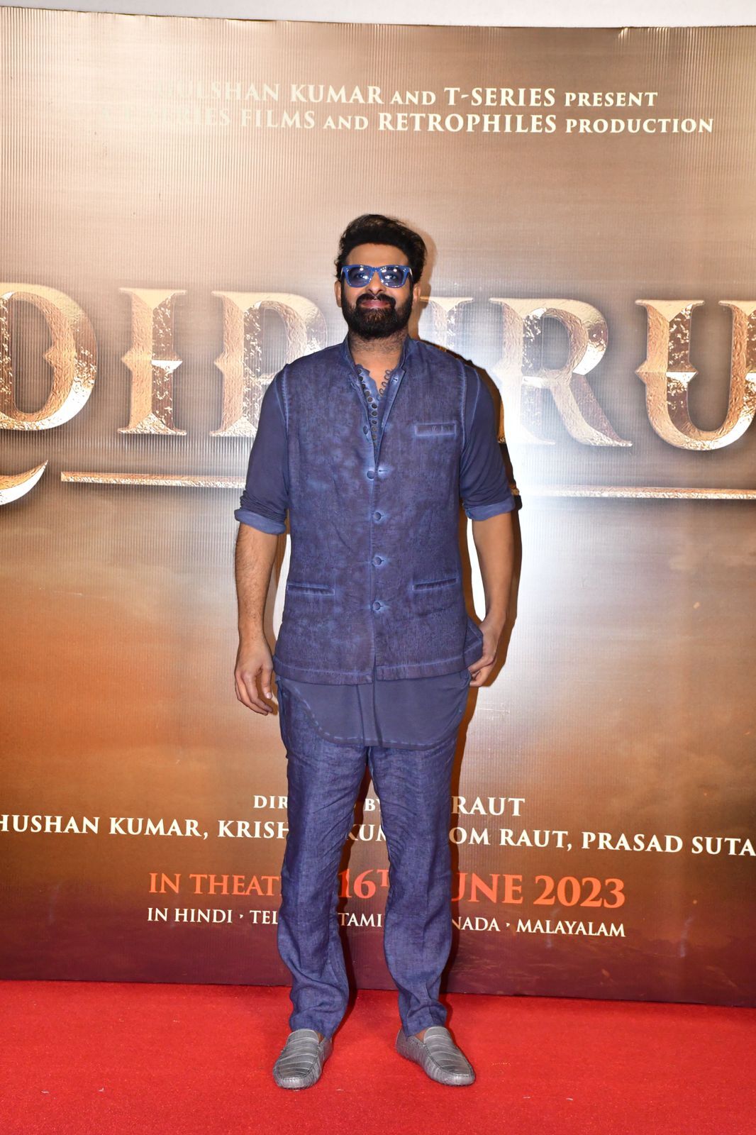 Adipurush Trailer Launch Event Kriti Sanon Stuns In A Traditional