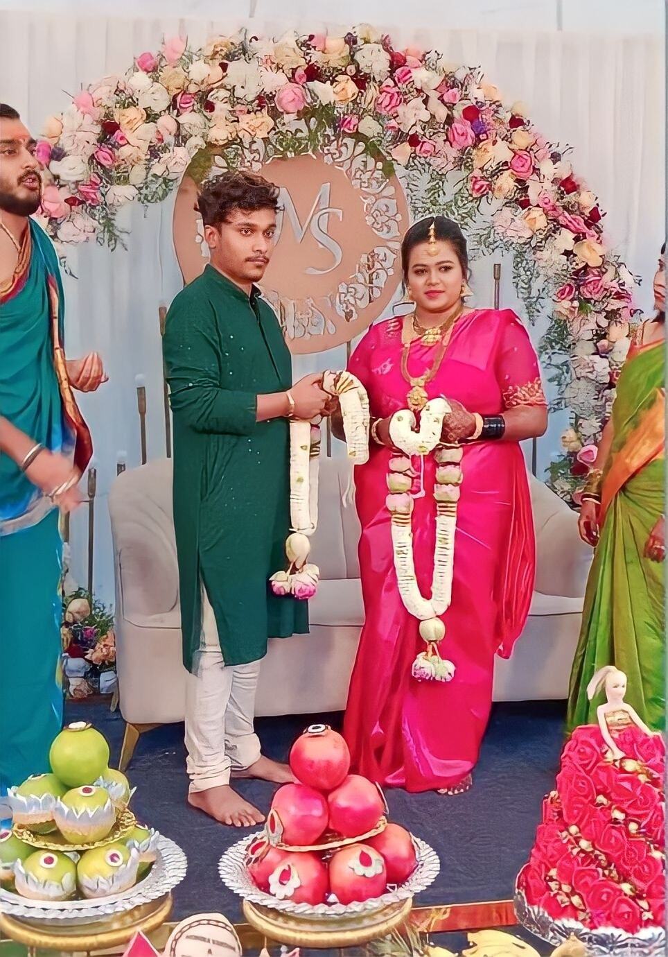 Bullet Prakash Daughter Marriage Photos - Filmibeat