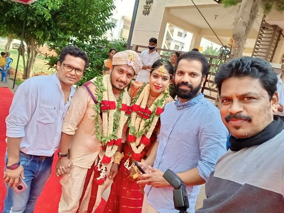 Director AP Arjun Ties The Knot To Annapoorna: See Photos - Filmibeat