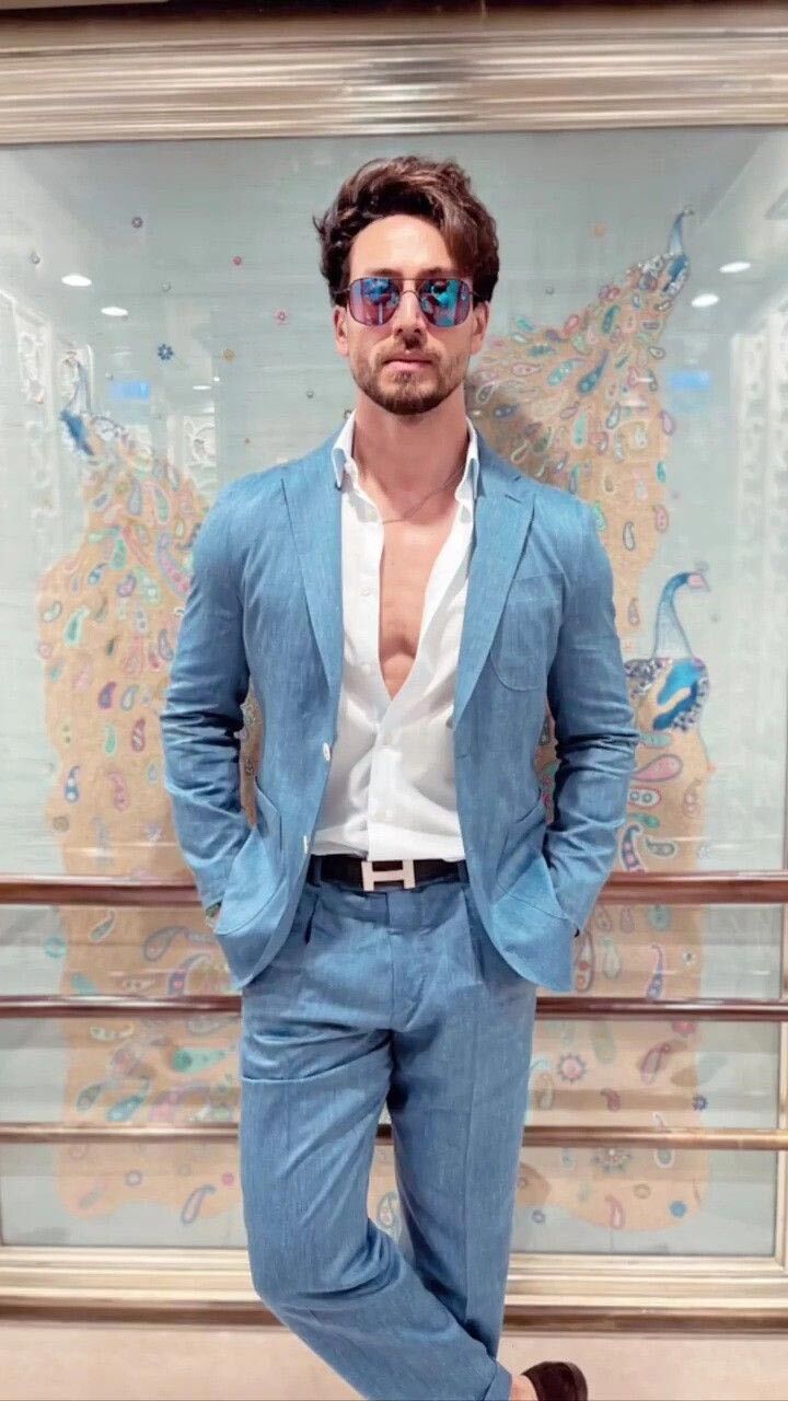 Fashion Friday with India’s youngest action superstar Tiger Shroff! 7 ...