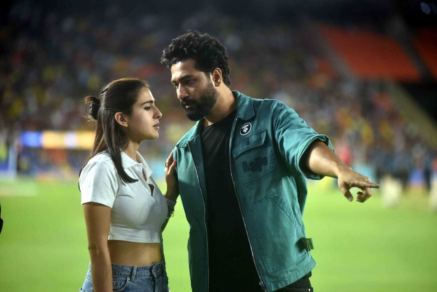 ‘Kapil and Somya’ aka Sara Ali Khan and Vicky Kaushal attended the IPL finale, fans excited to ...