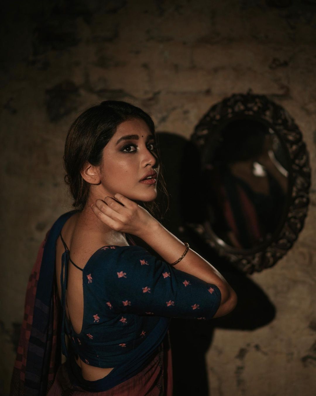 Nabha Natesh: ఘాటైన అందాలతో మతిపోగొట్టేసిన ఇస్మార్ట్ పిల్ల.. ఈ స్టిల్స్ ...