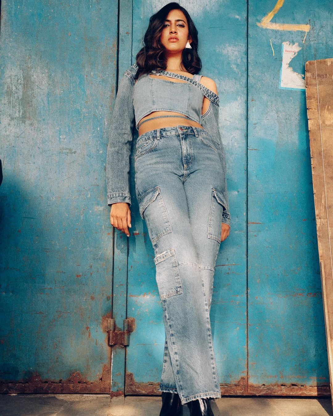 Niharika Konidela: బ్రాలో నిహారిక అందాల విందు.. డిఫరెంట్ పోజులతో పిక్స్ వైరల్ | Niharika ...