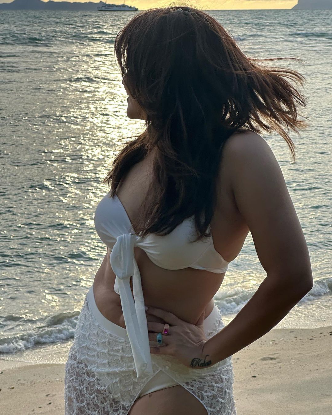Anasuya Bharadwaj Stuns The Internet With Her Bikini Clad Pictures